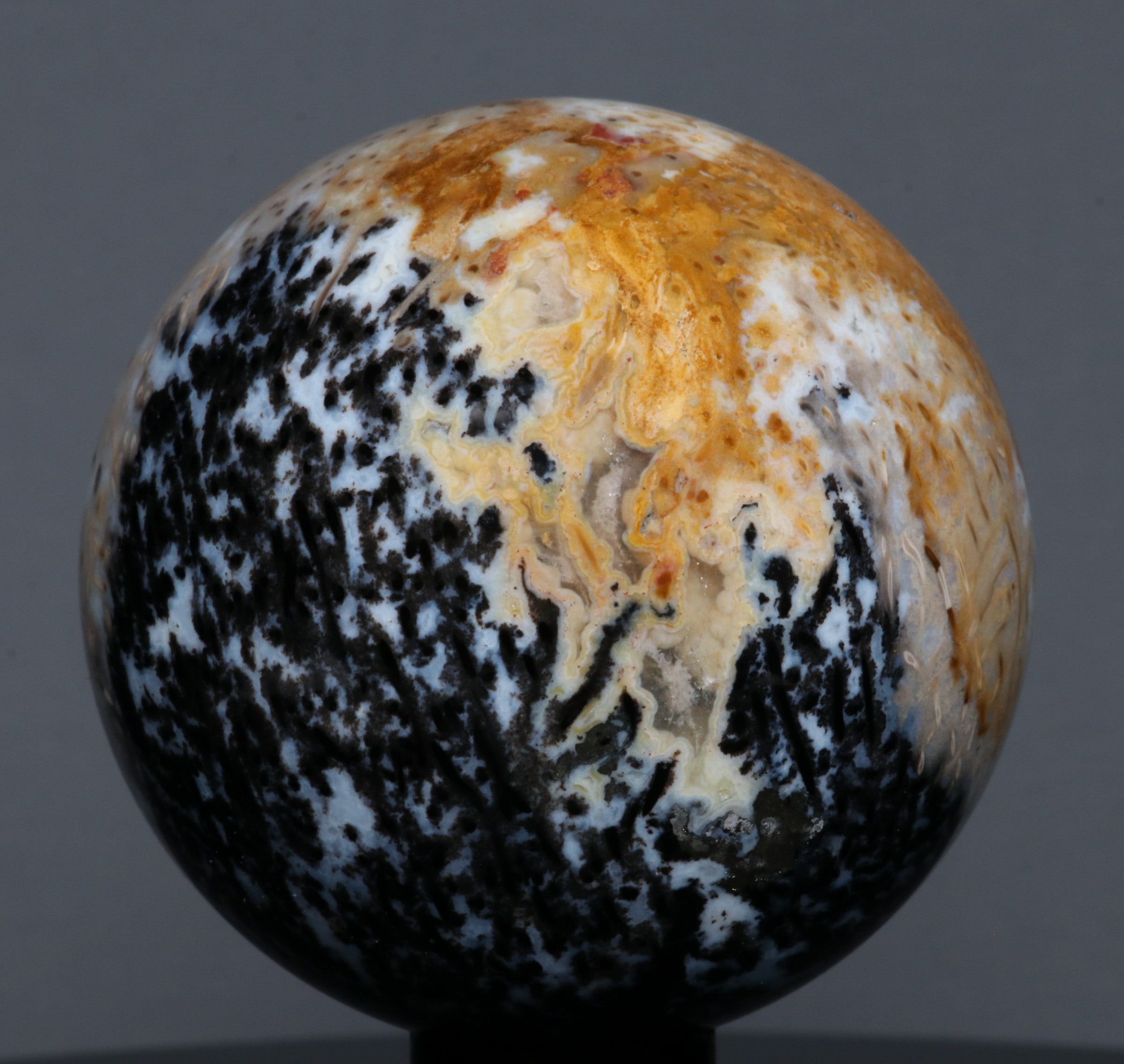 Fossil Spheres